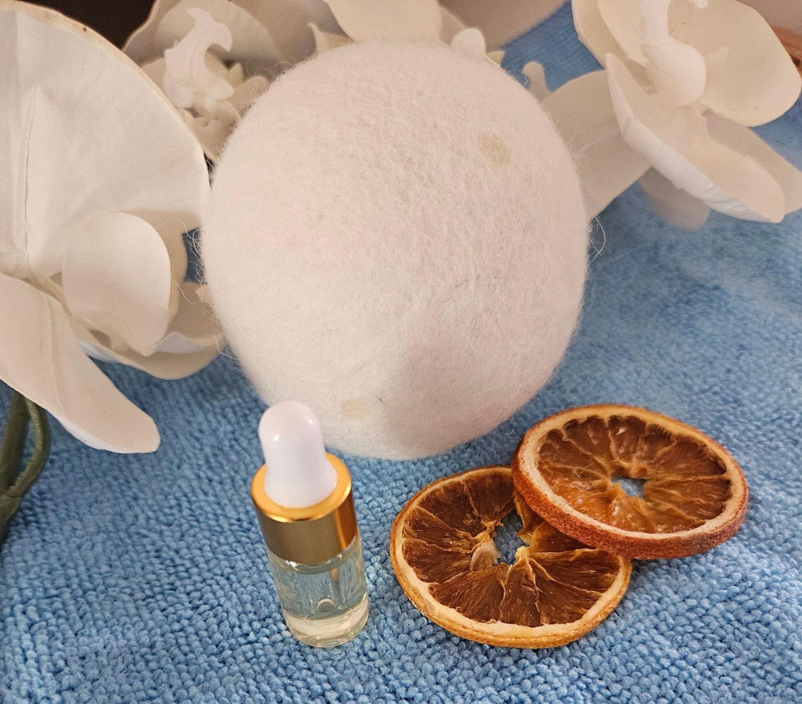 Citrus Essential Oil Dryer Ball Kit - Etsy