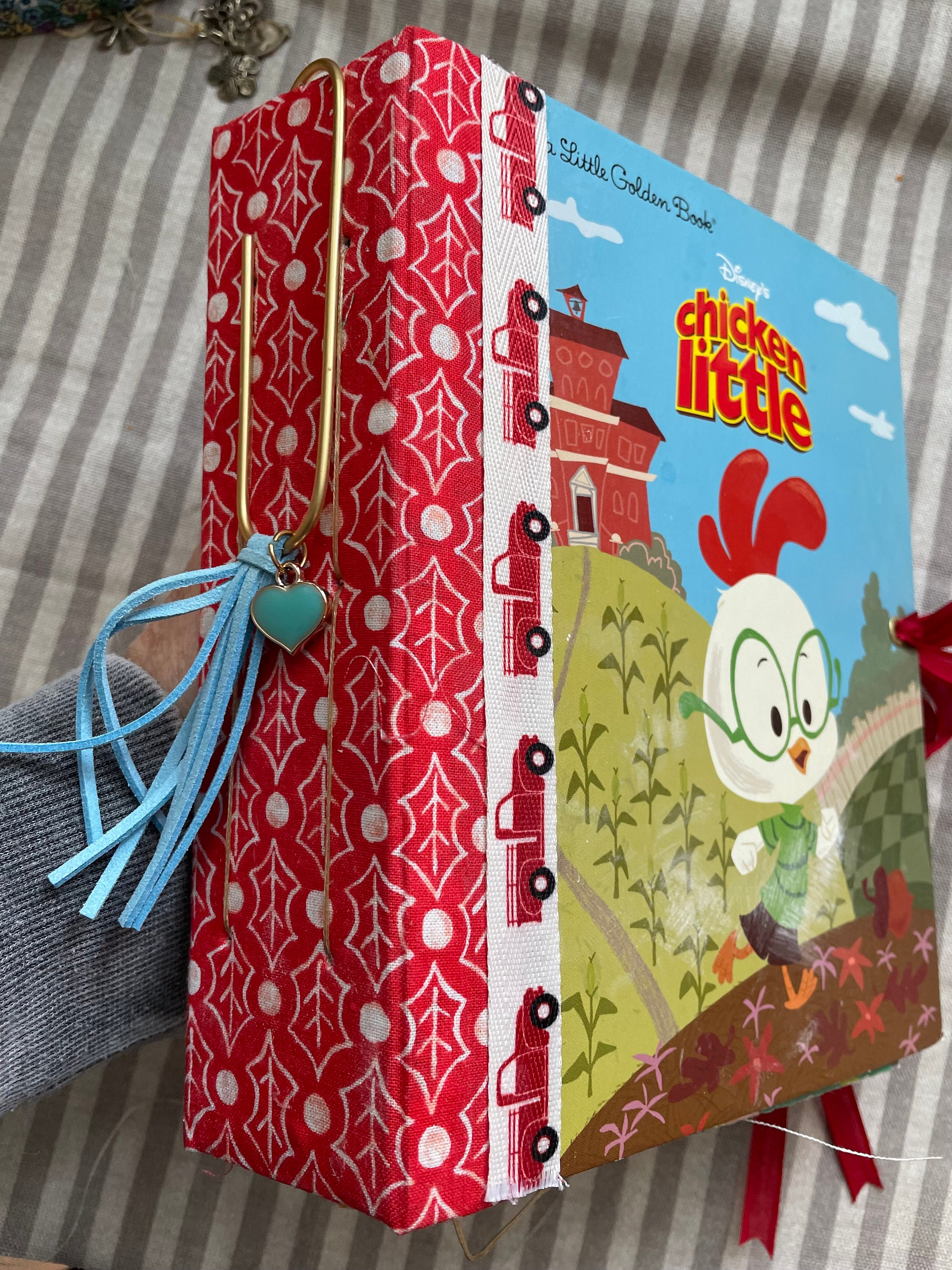 Little Golden Book “chicken Little” Junk Journal - Etsy