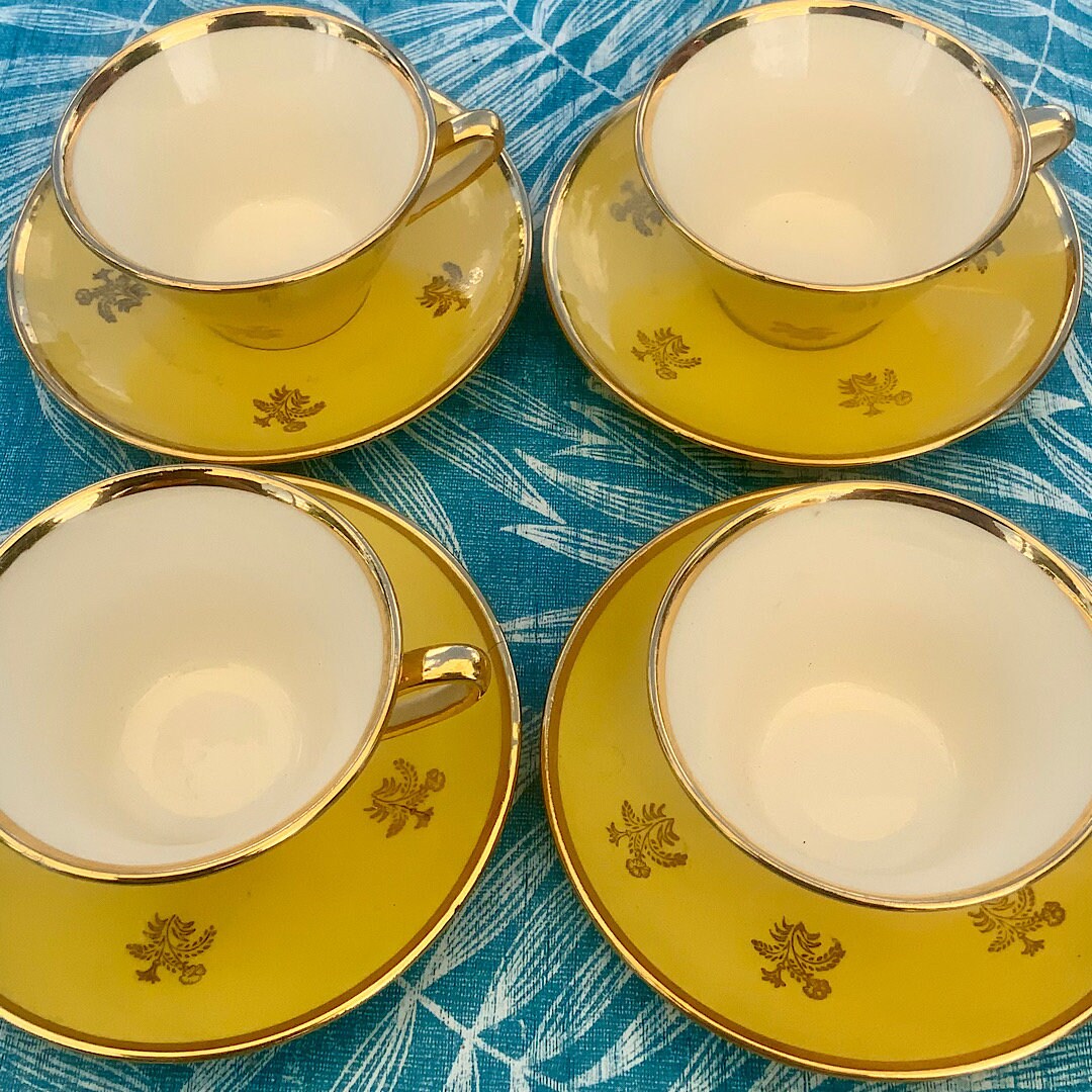 Gorgeous Set of 4 Delicate Yellow and Gold Cups and Saucers - Etsy