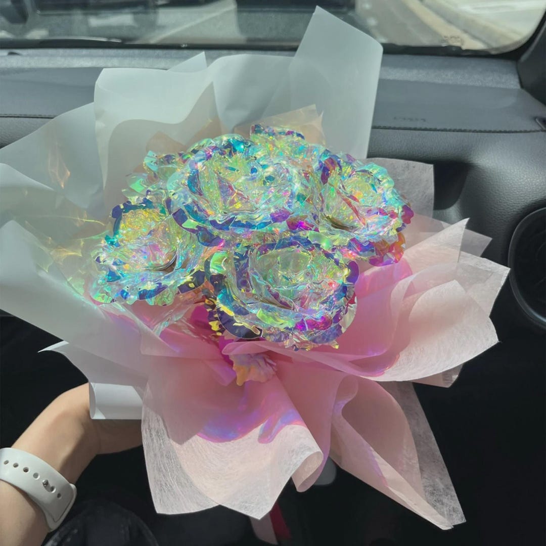Hologram Rose Bouquet: LED Light-up Eternal Flower Gift - Etsy
