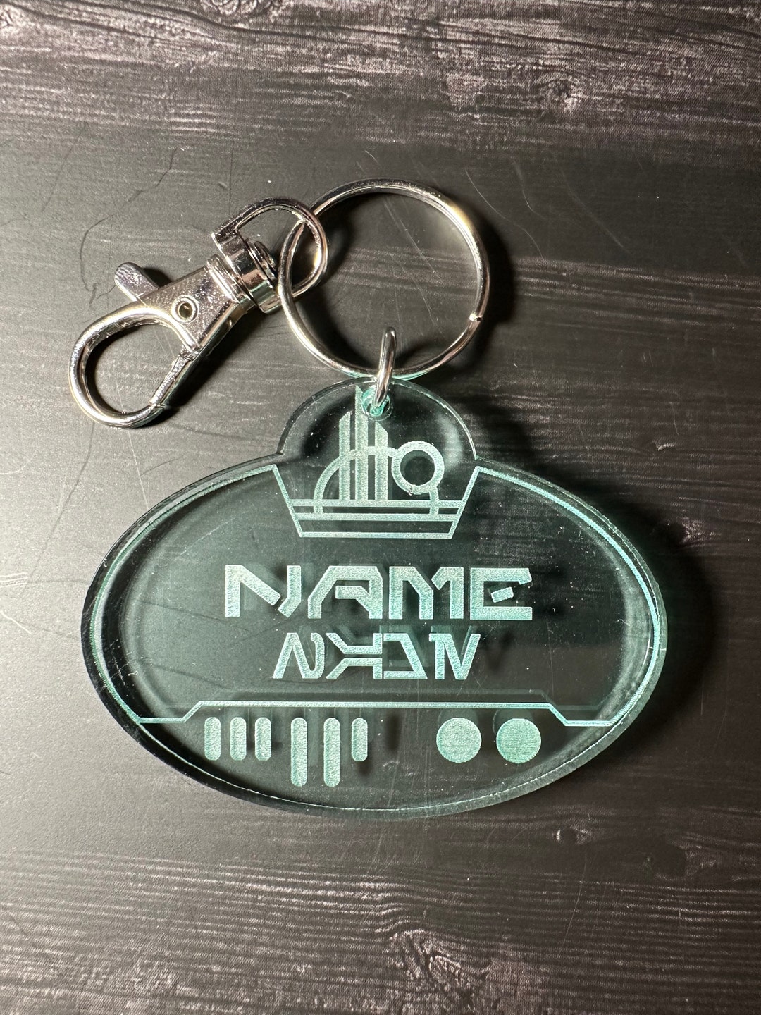 Galaxy’s Edge Batuu Cast Member Name Tag Keychain Green Glass Acrylic ...