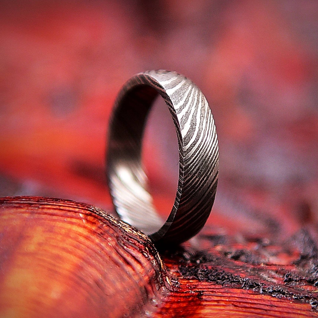 Handmade Damascus Steel Ring: Forge Design, Free Engraving - Etsy