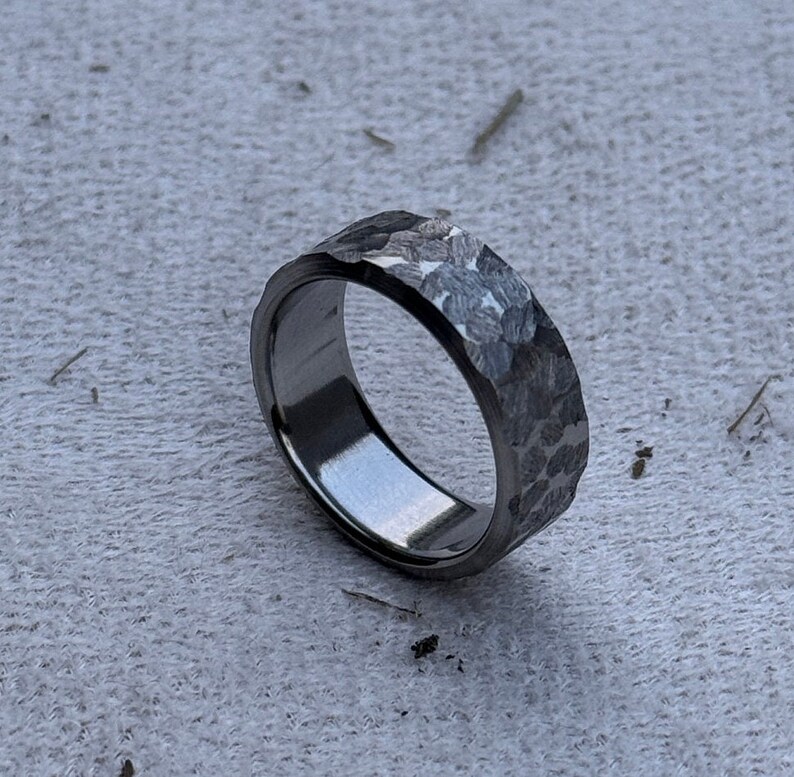 Titanium Hammered Handmade Ring Customized Hammered Handmade Jewelry ...