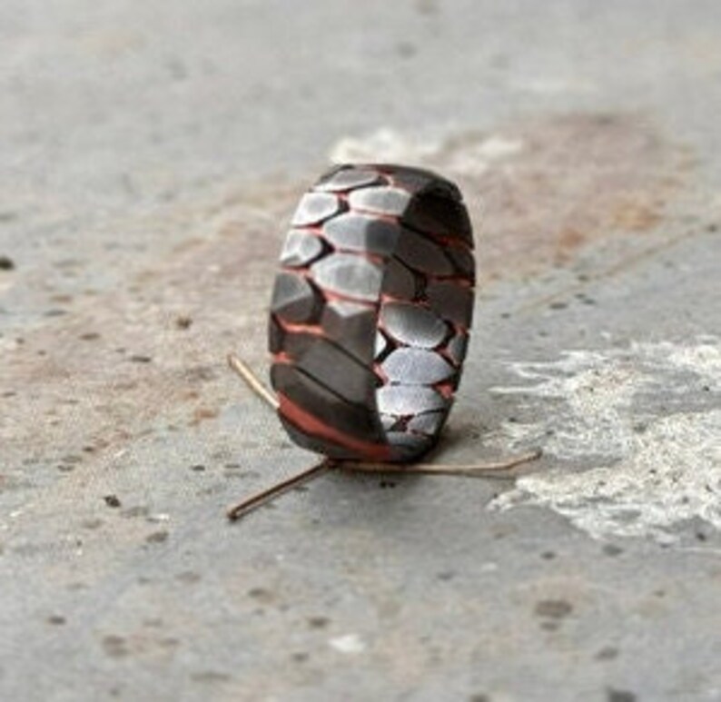 Super Conductor Acid Etched Ring Deep Pattern High End Ring Wedding ...