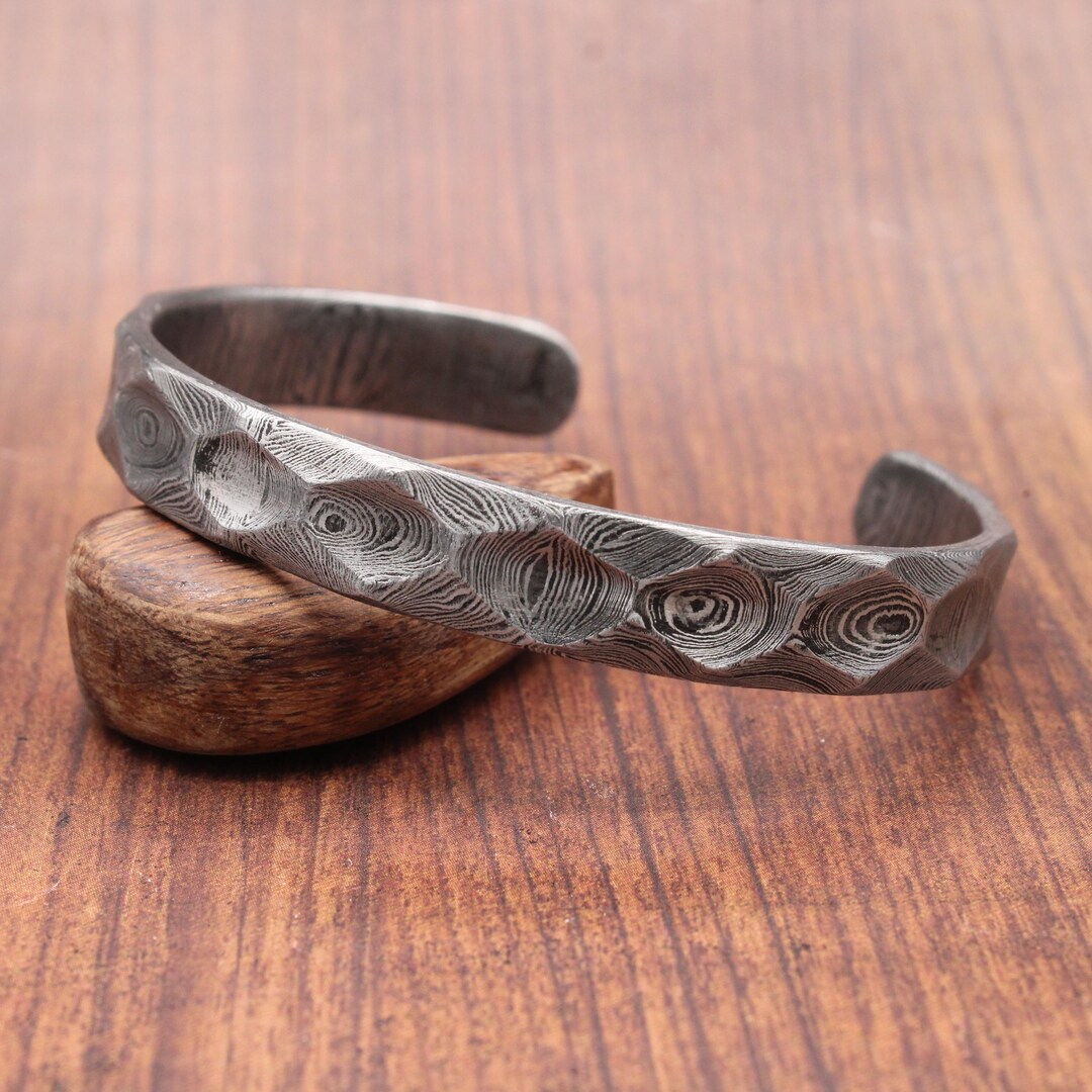 Hand Forged Damascus Steel Bangle: Diamond Cut Viking Cuff Bracelet - Etsy
