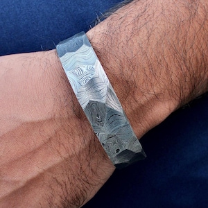 Damascus Hammered Bangle Hand Forged Steel Cuff Bracelet Viking Modern Jewelry Anniversary Gift ...