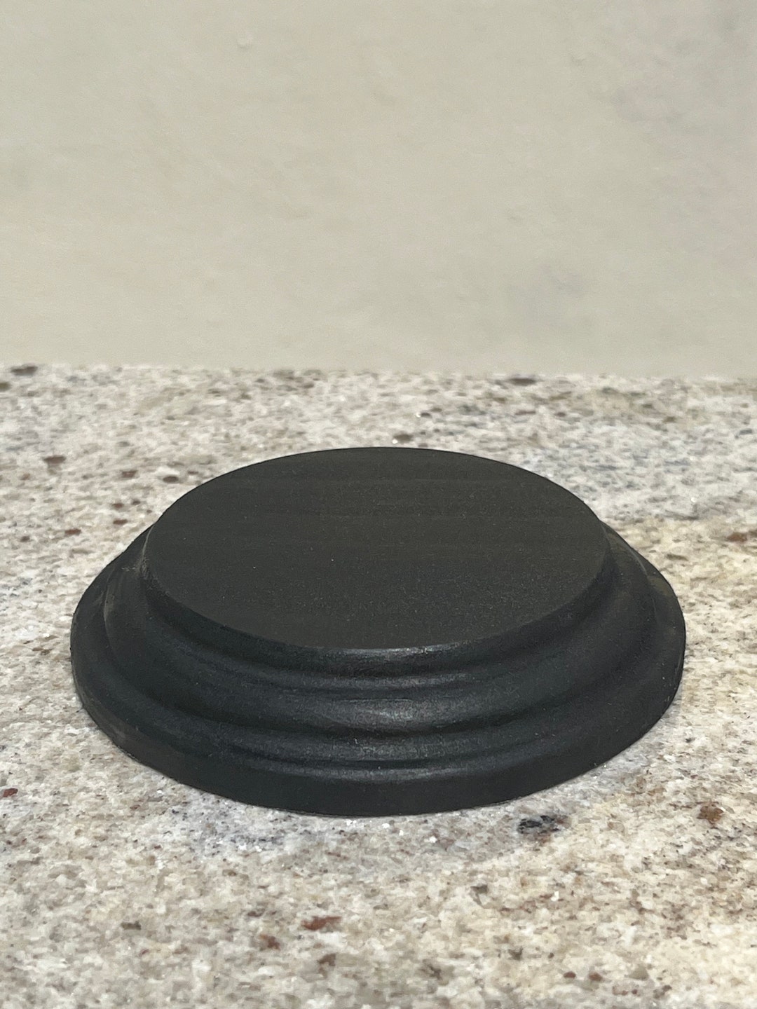 Black Circular Wooden Display Base With Felt Bottom | 9.5cm Diameter ...