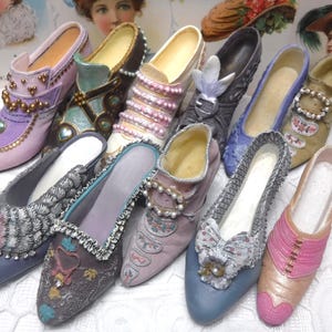 Vintage Miniature Collectible Shoes | Set of 11 | Hand Painted | Resin ...
