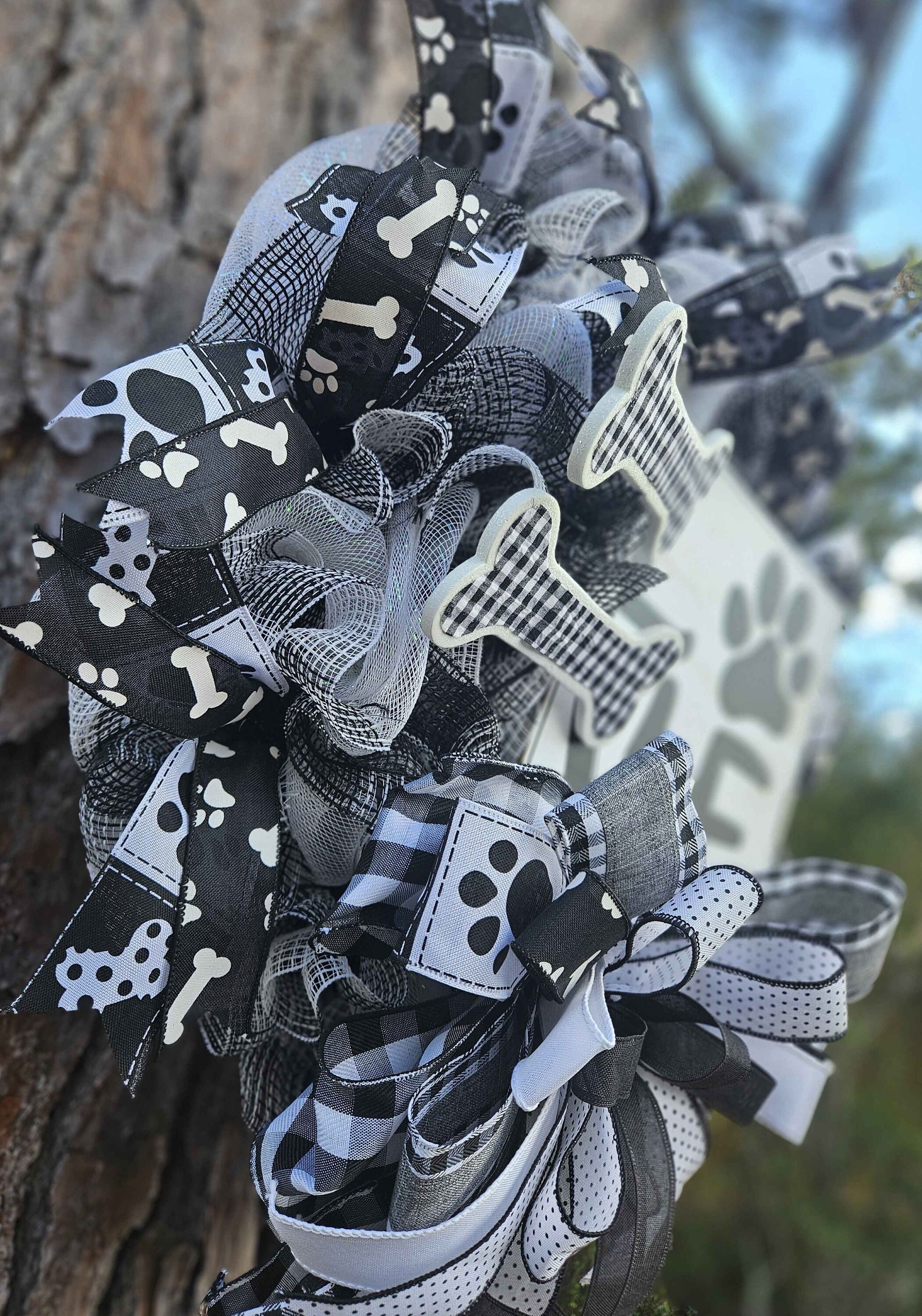 Paw Print Wreath, Animal Wreath, Dog Wreath, Animal Lover Wreath, Bone ...