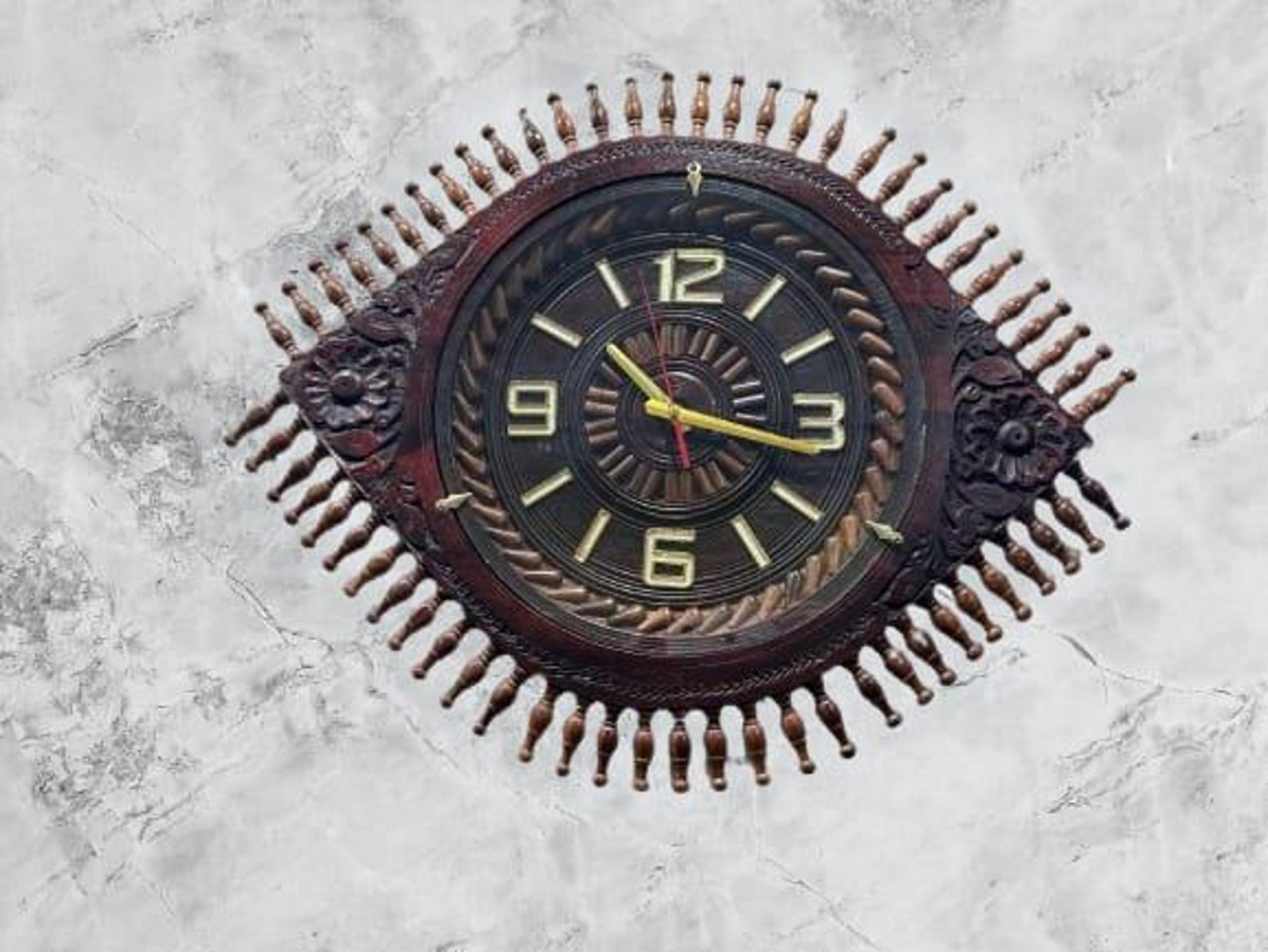 Wooden Clock Eye Shape - Etsy