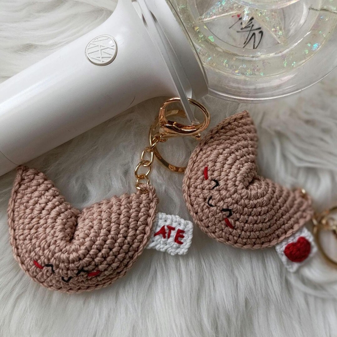 Stray Kids "ate" Fortune Cookies Amigurumi Keychains - Etsy