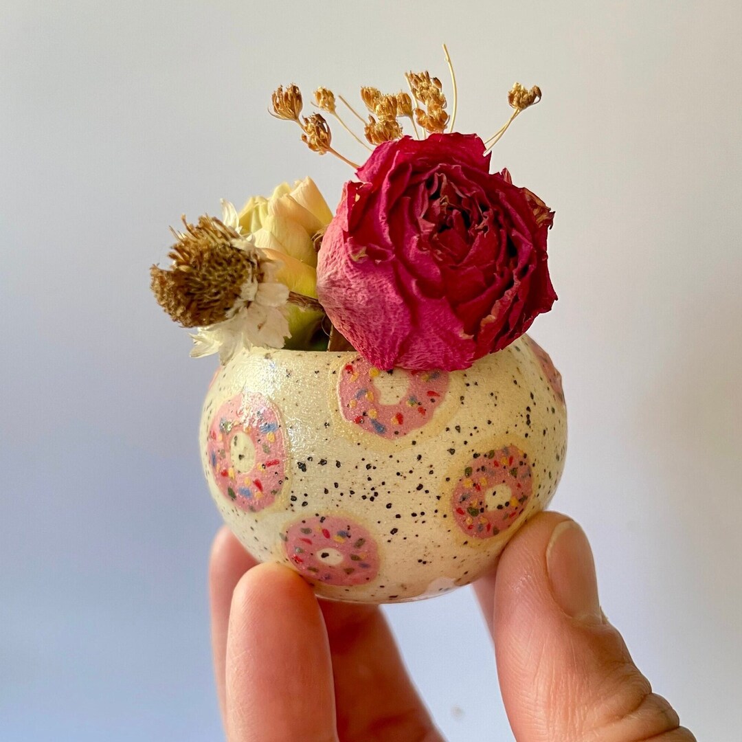 Homer Donut Ceramic Mini Vase, Pink Glazed, Air Plant Vase, Micro ...