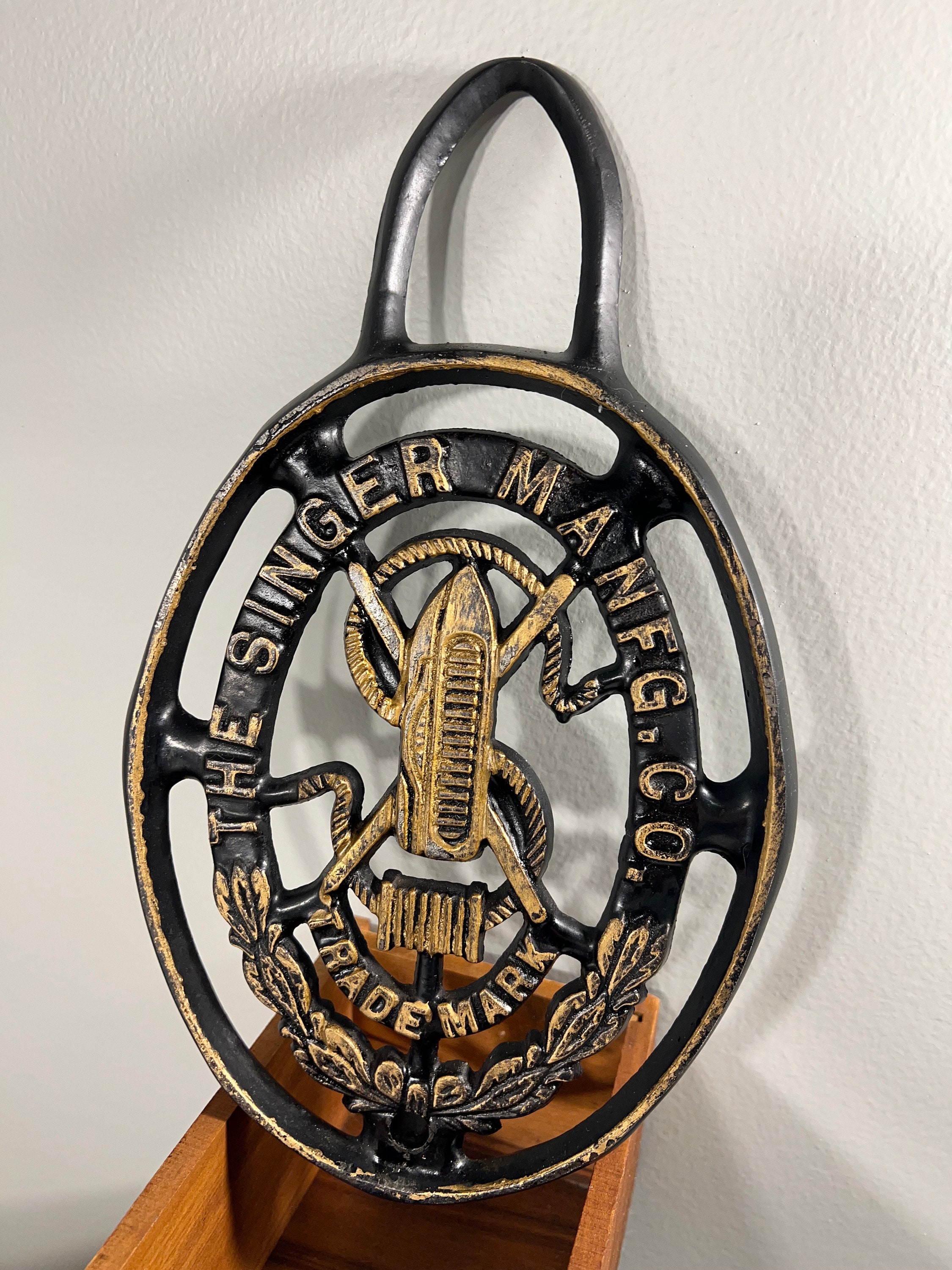 Singer Sewing Machine Treadle Emblem - Etsy