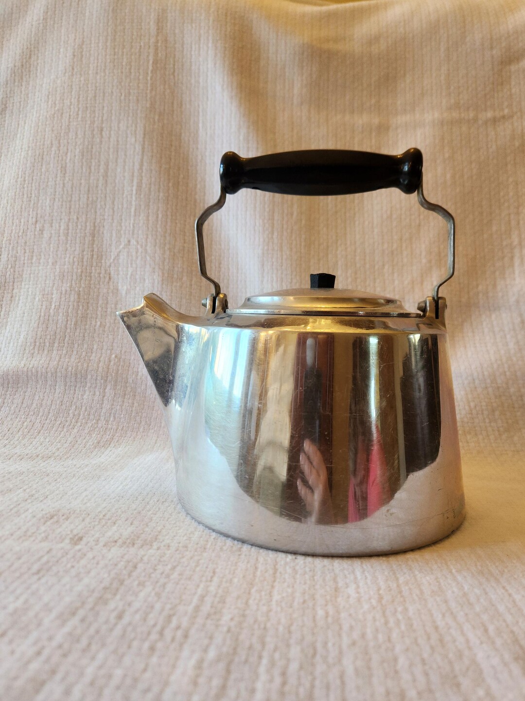 Vintage Teapot Miracle Maid Cast Aluminum Teapot Bakelite Handle - Etsy