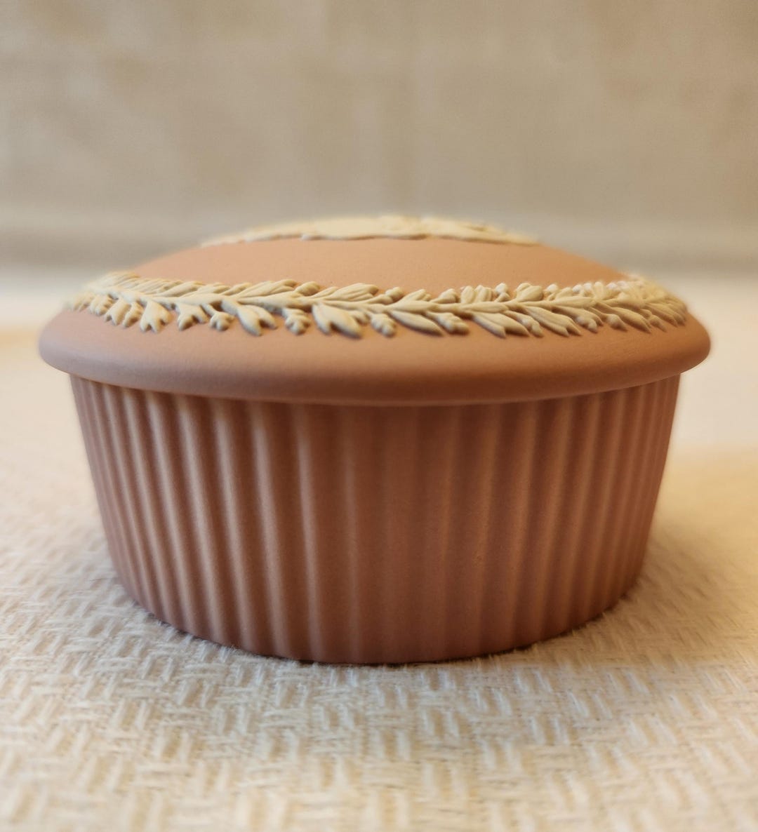 Wedgwood Pink Jasperware Vintage Round Trinket Box 3.75” - Etsy