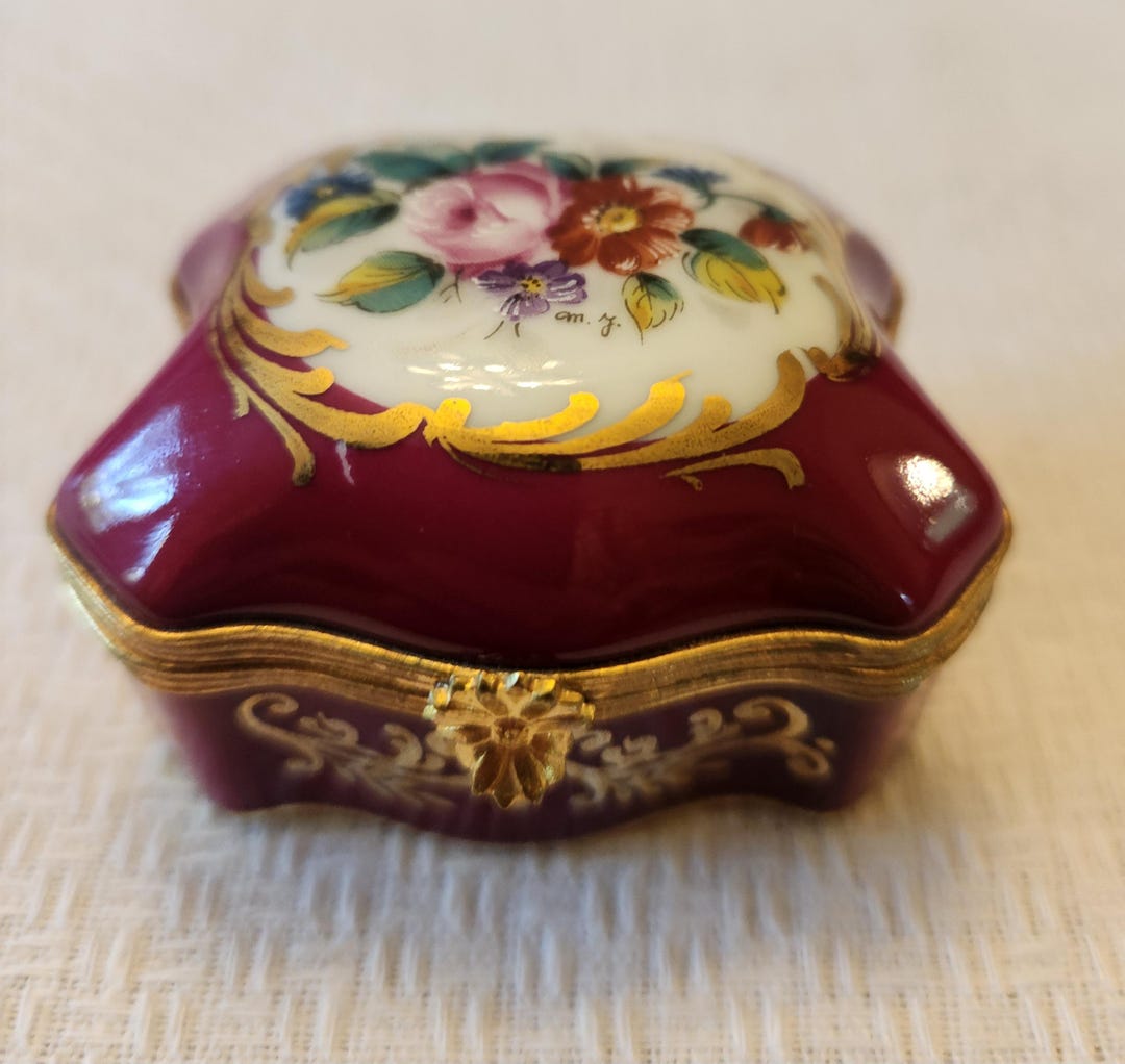 Limoges France Vintage Porcelain Box Hand Painted With Flowers and Gold ...