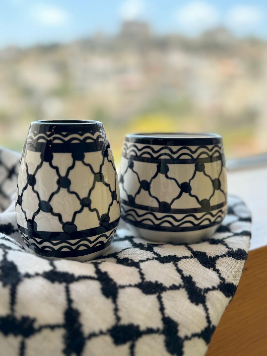 Kuffiya Small Vase, Kufeyeh Mug, Palestine, Handmade, Hebron, Cermaics ...