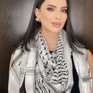 Palestinian Kuffiya: Traditional Keffiyeh Scarf , Hatta - Etsy