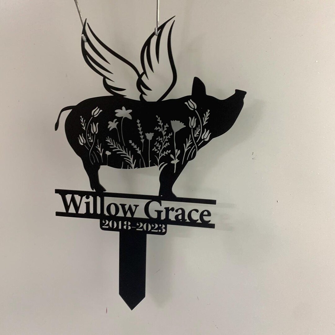 Custom Pig Memorial Metal Garden Stake, Personalized Pig With Wings ...