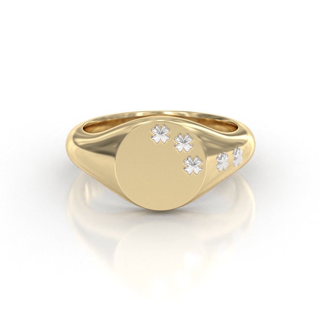 Wide Gold Signet Ring With Betel Leaf Engraving – 14K/18K Solid Gold ...