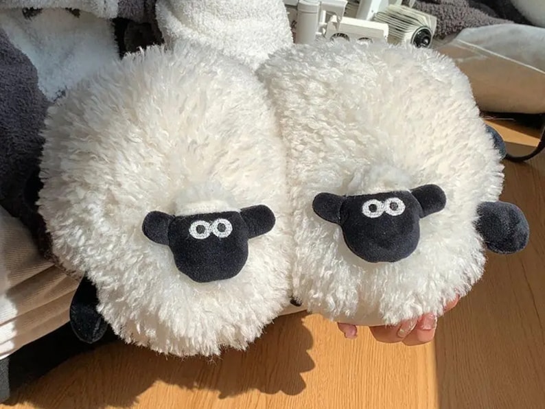 Fluffy White Sheep Fun House Slippers Cozy and Playful Indoor Footwear ...