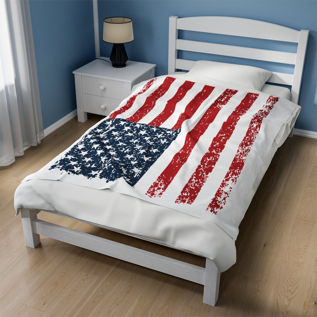 Patriotic Flag Blanket, Cozy Throw for Home Decor, Unique Americana ...