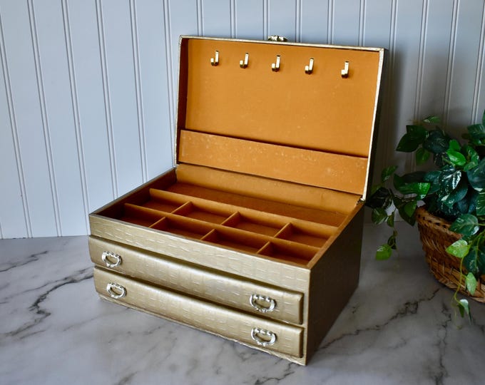 Vintage Midcentury Gold Lady Buxton Jewelry Box With Shiny Alligator ...