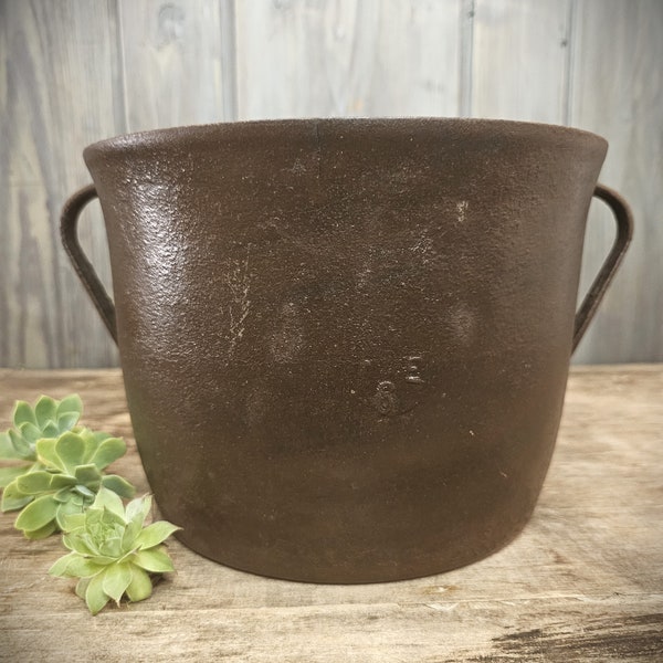 Cast Iron Pot - Etsy
