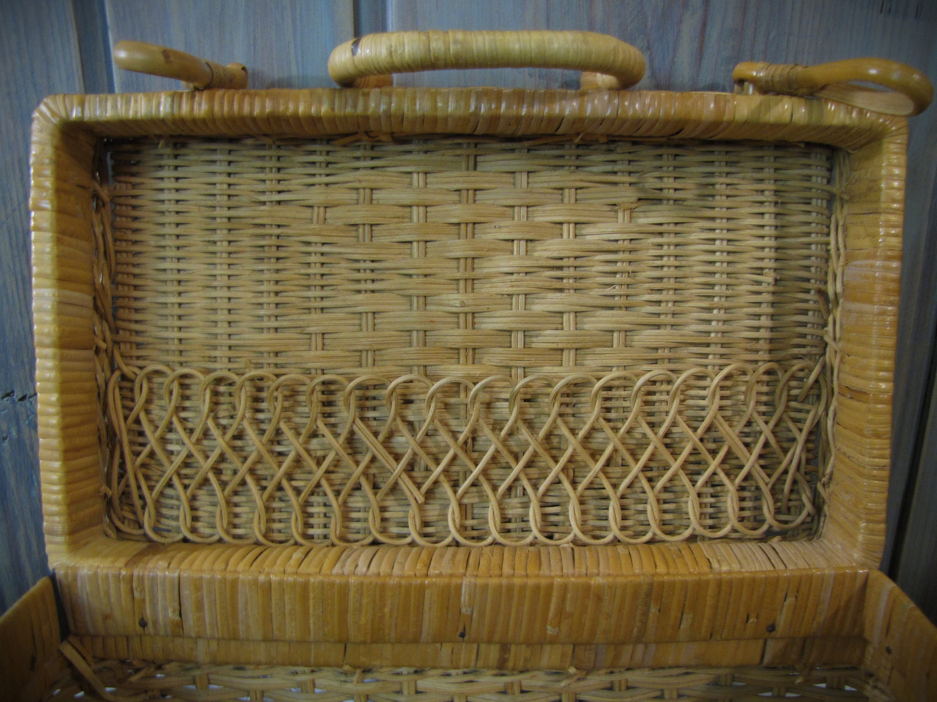 Small Vintage Wicker Suitcase, 70s Wicker Bag, Boho Chick Storage ...