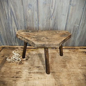 Primitive Wooden Milking Stool 3 Legged Small Farmers Stool Rustic Wabi ...