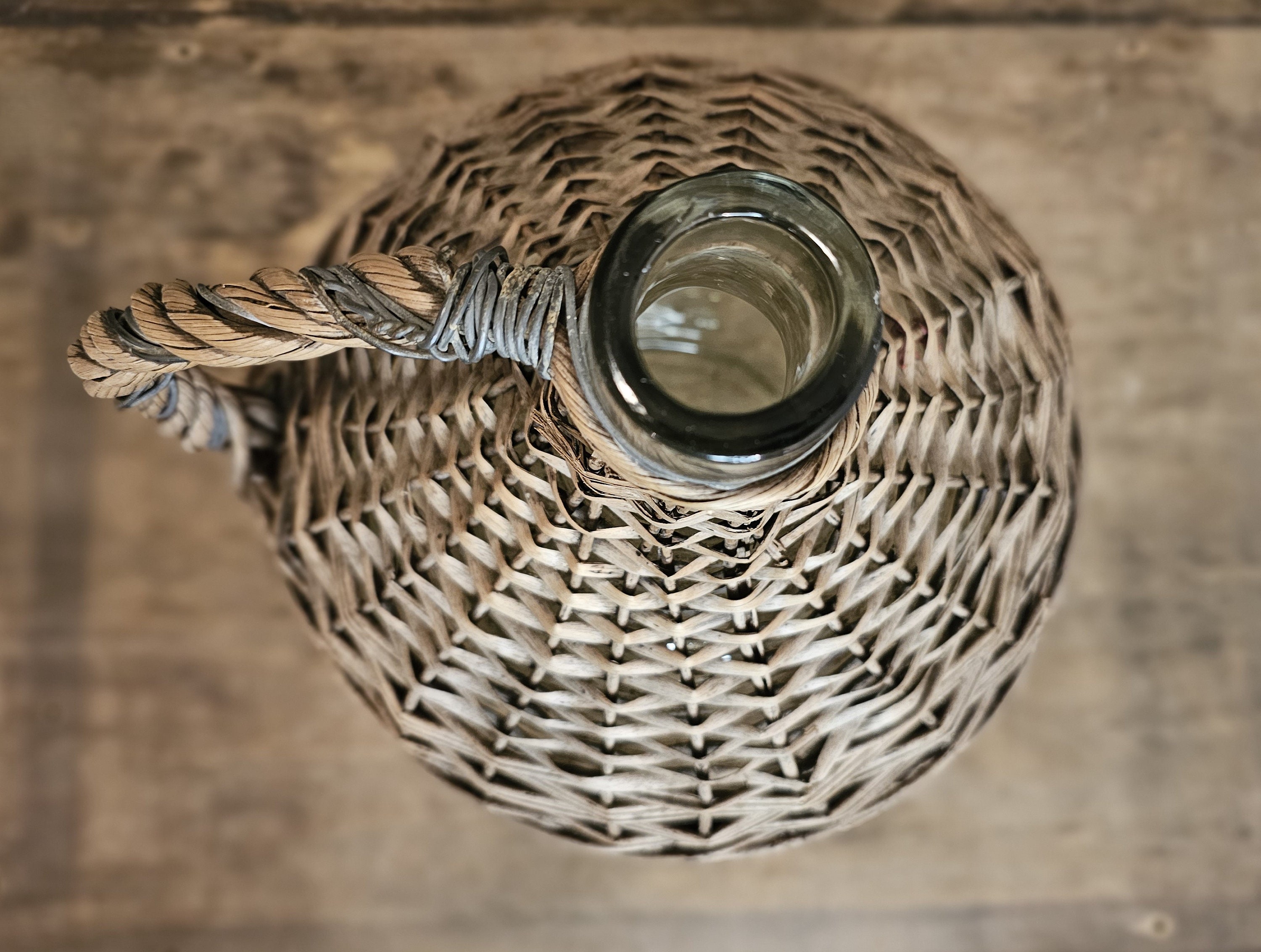 Antique Wicker Hand Woven 10L Glass Wine Bubble Bottle Demijohn Jug ...