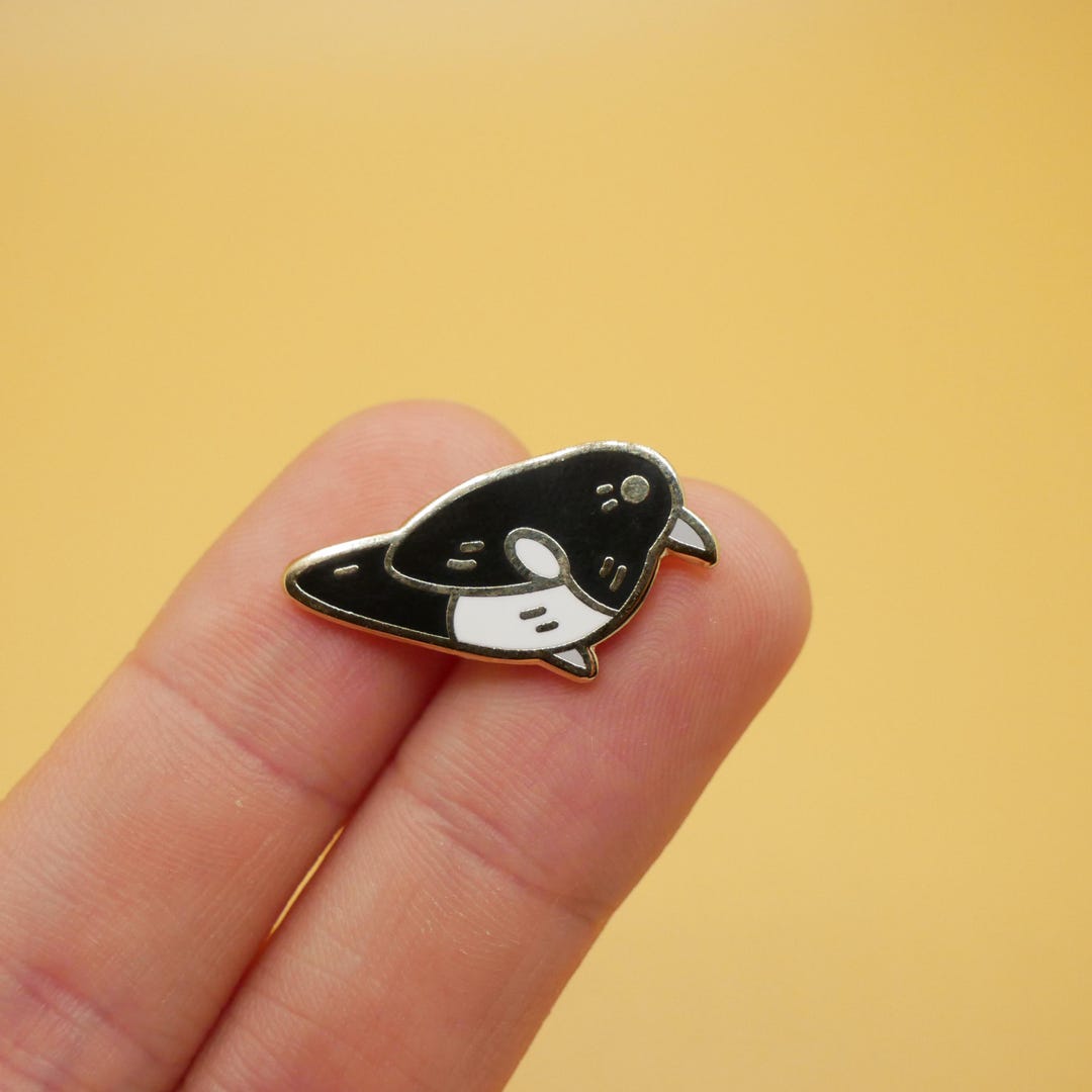 Magpie Pins Enamel Pin Bird Pin Cute Little Magpie Enamel - Etsy
