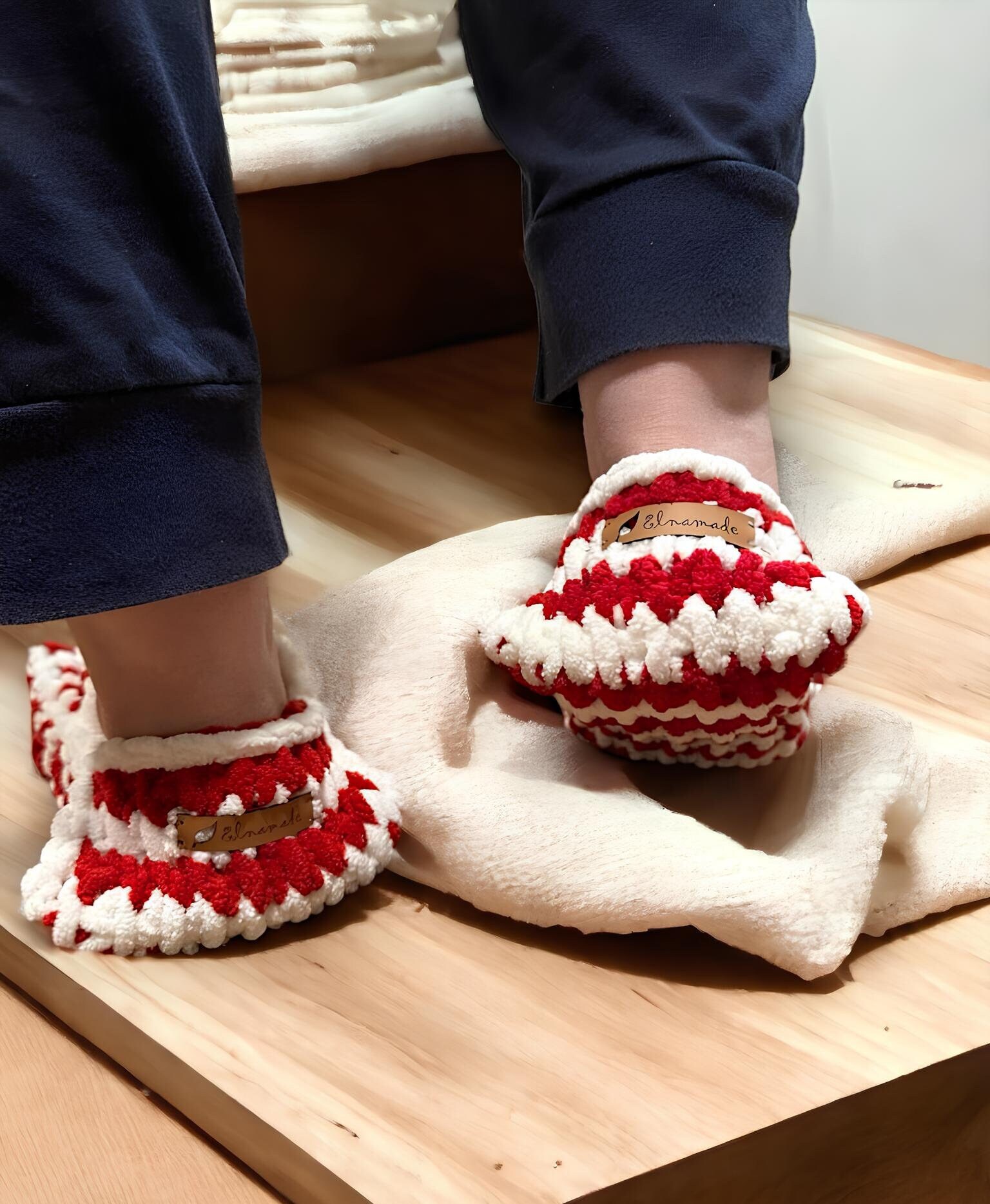 Valentines Day Gift Bernat Yarn Slipper Handmade Coziest Barefoot ...