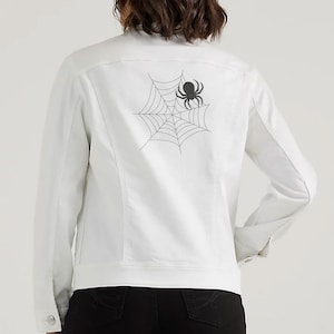 Spider and Web Embroidery, Digital Machine Embroidered Pattern, Spider ...