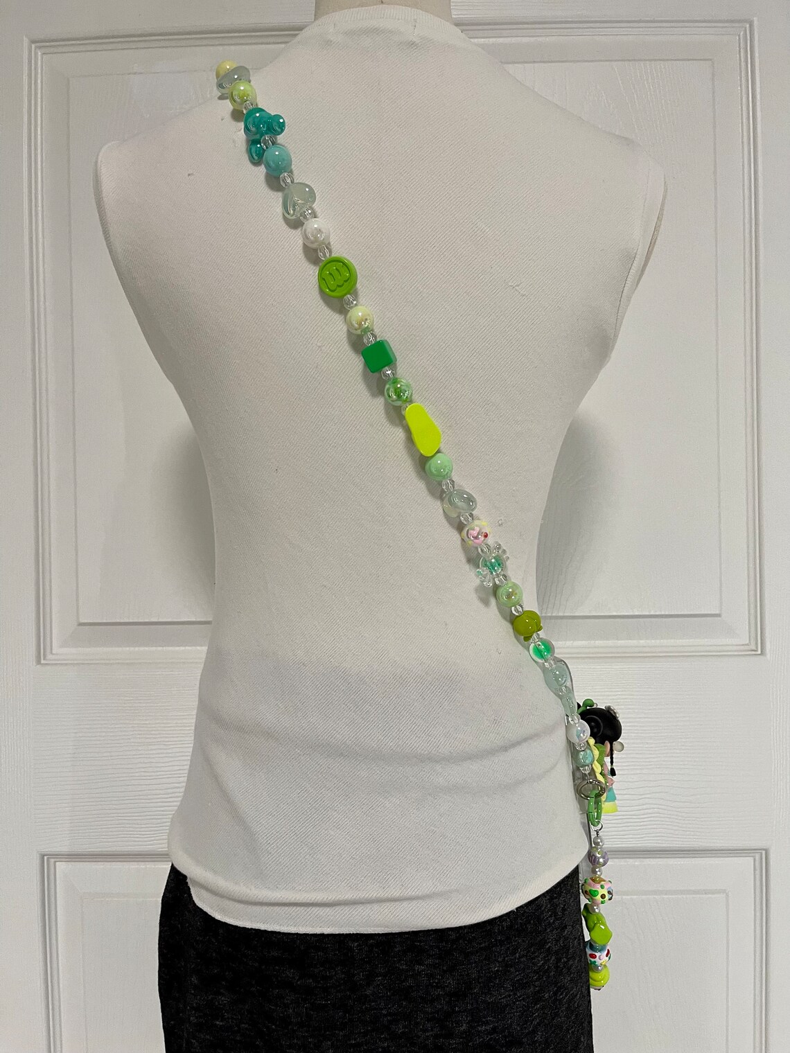 Handmade Phone Back Clip Crossbody Strap Hand Painted Beads With Figure ...