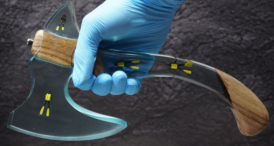 TOMAHAWK Epoxy Lamp, Resin Night Light, Wood and Resin Art Lamp, Unique ...