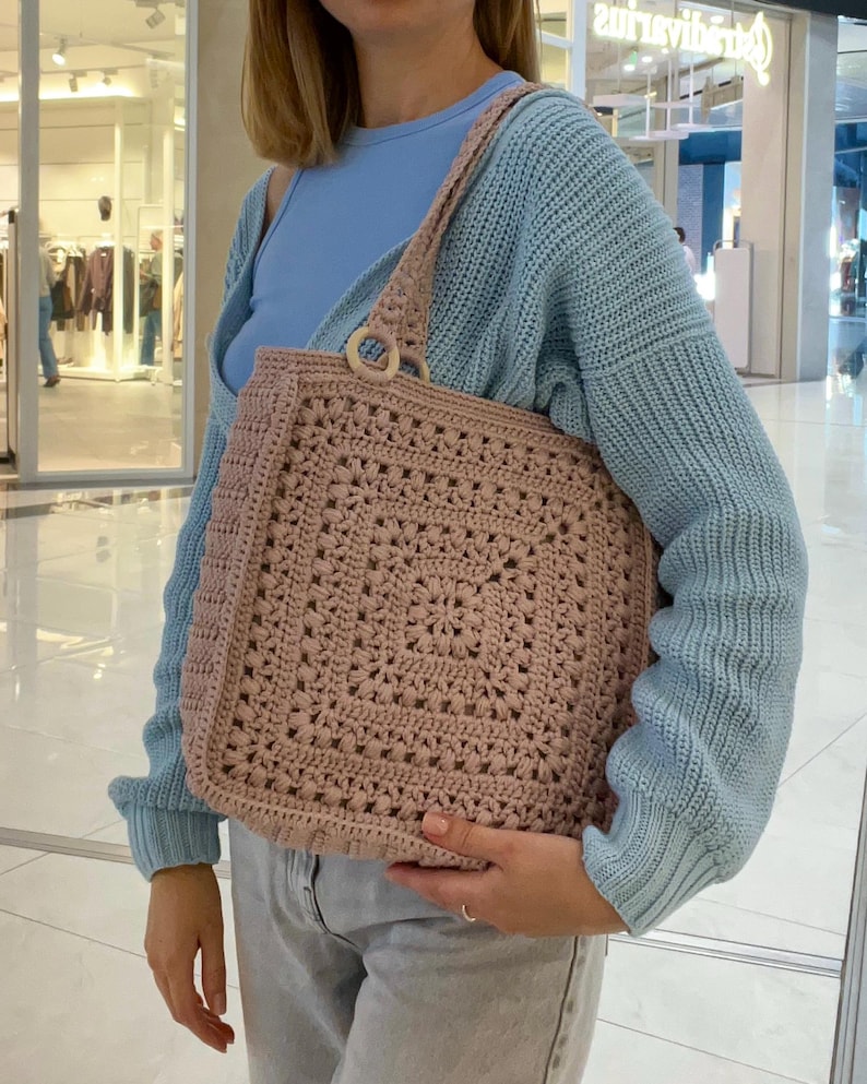 Crochet Granny Square Tote Bag Pattern With Video Tutorial, Shoulder ...