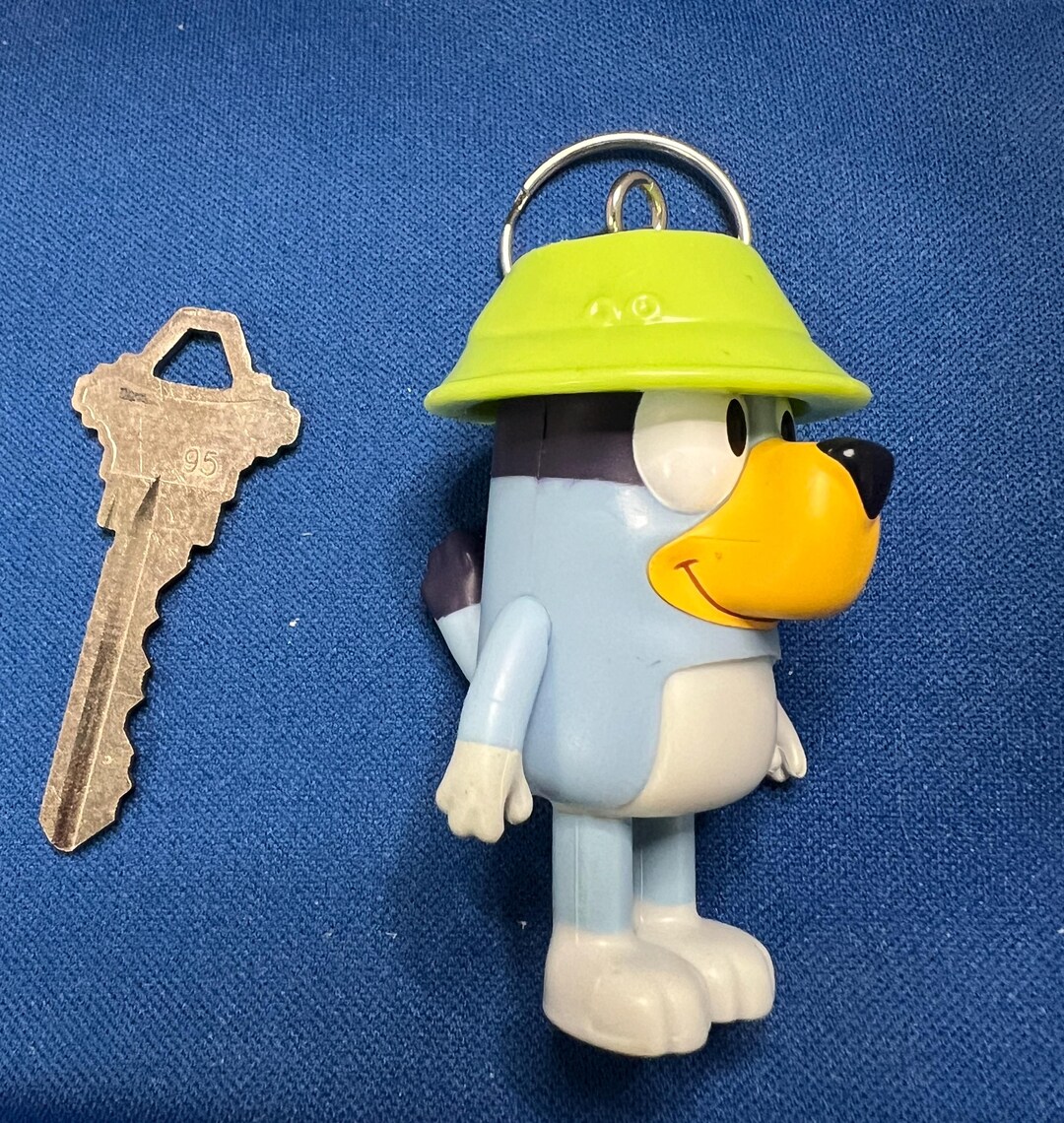 Bluey With Hat Keychain (bluey008) - Etsy