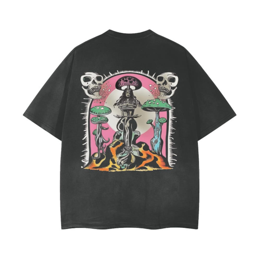 Trippy Skull and Mushroom Graphic T-shirt Psychedelic Vintage Wash 100% ...