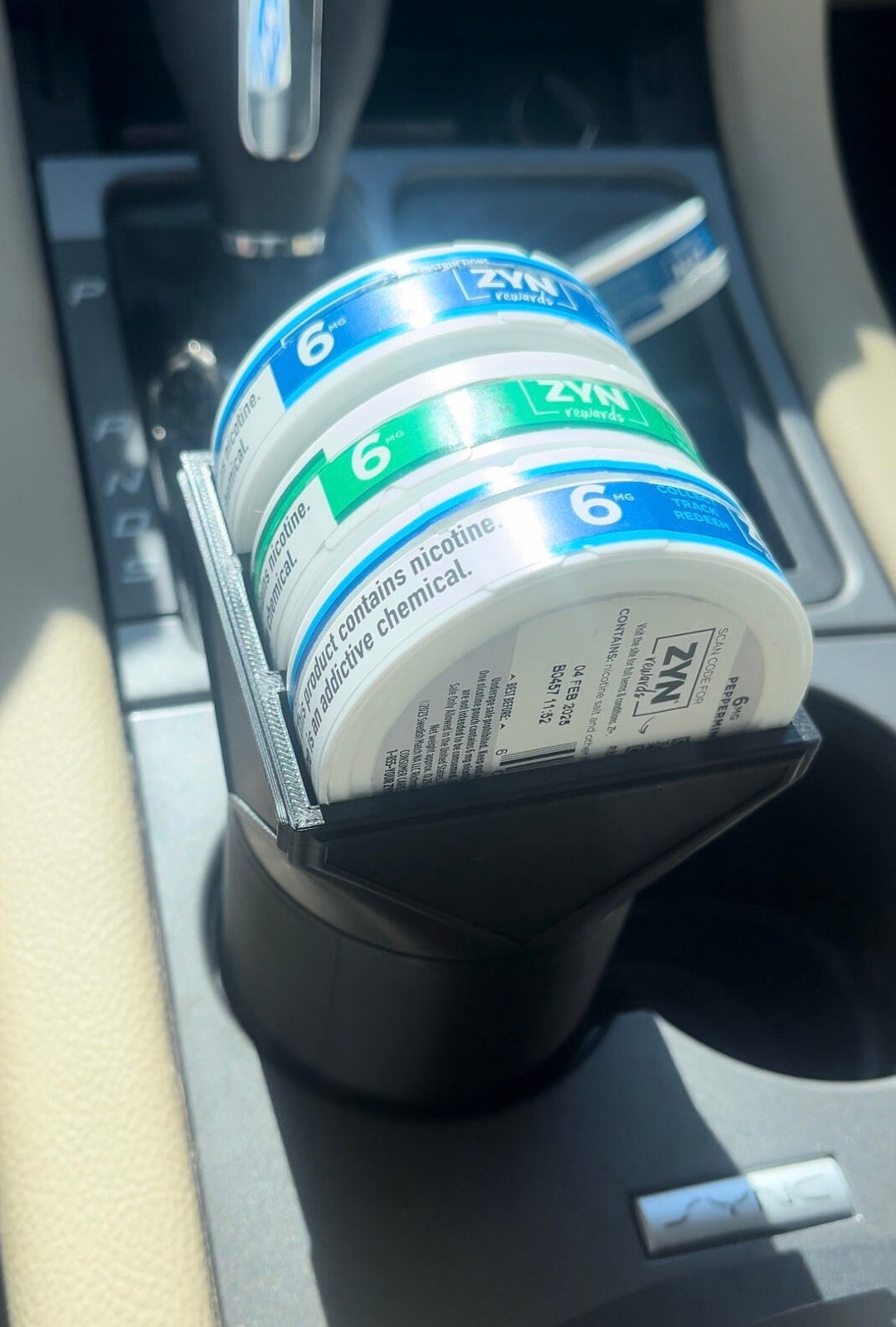 Zyn Pouch Can Holder for Cars | Secure Screw-top Design | Fits up to 7 ...