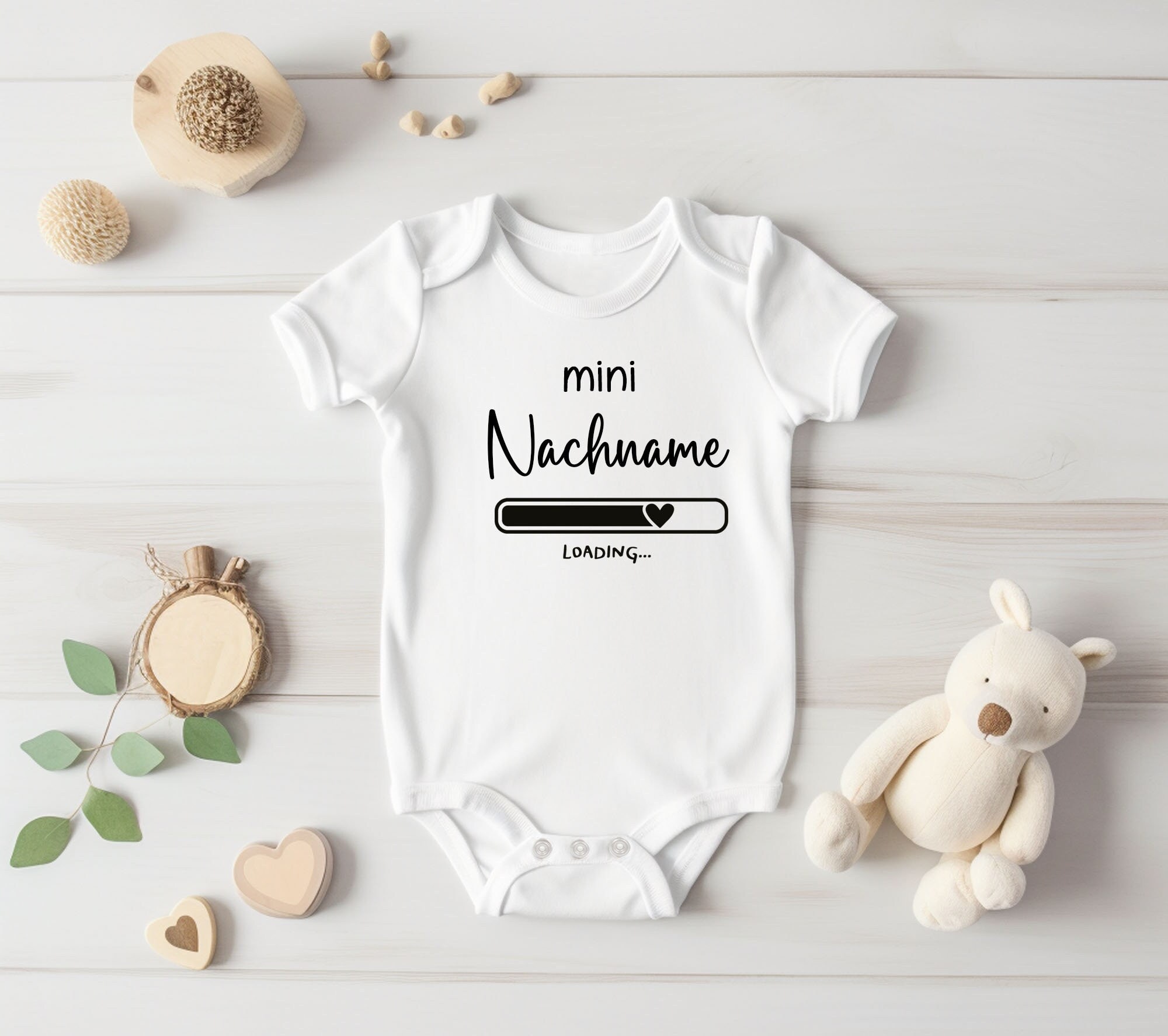 Babybody Loading Mini Nachname / Schwangerschaft verkünden ...
