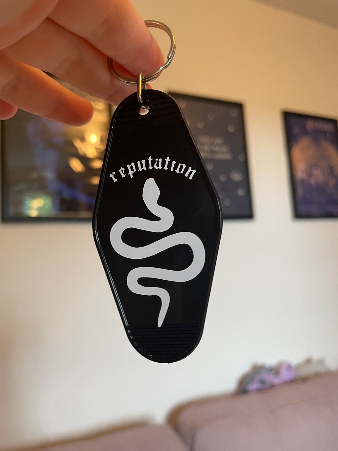 Taylor Swift Inspired reputation Keychain - Etsy