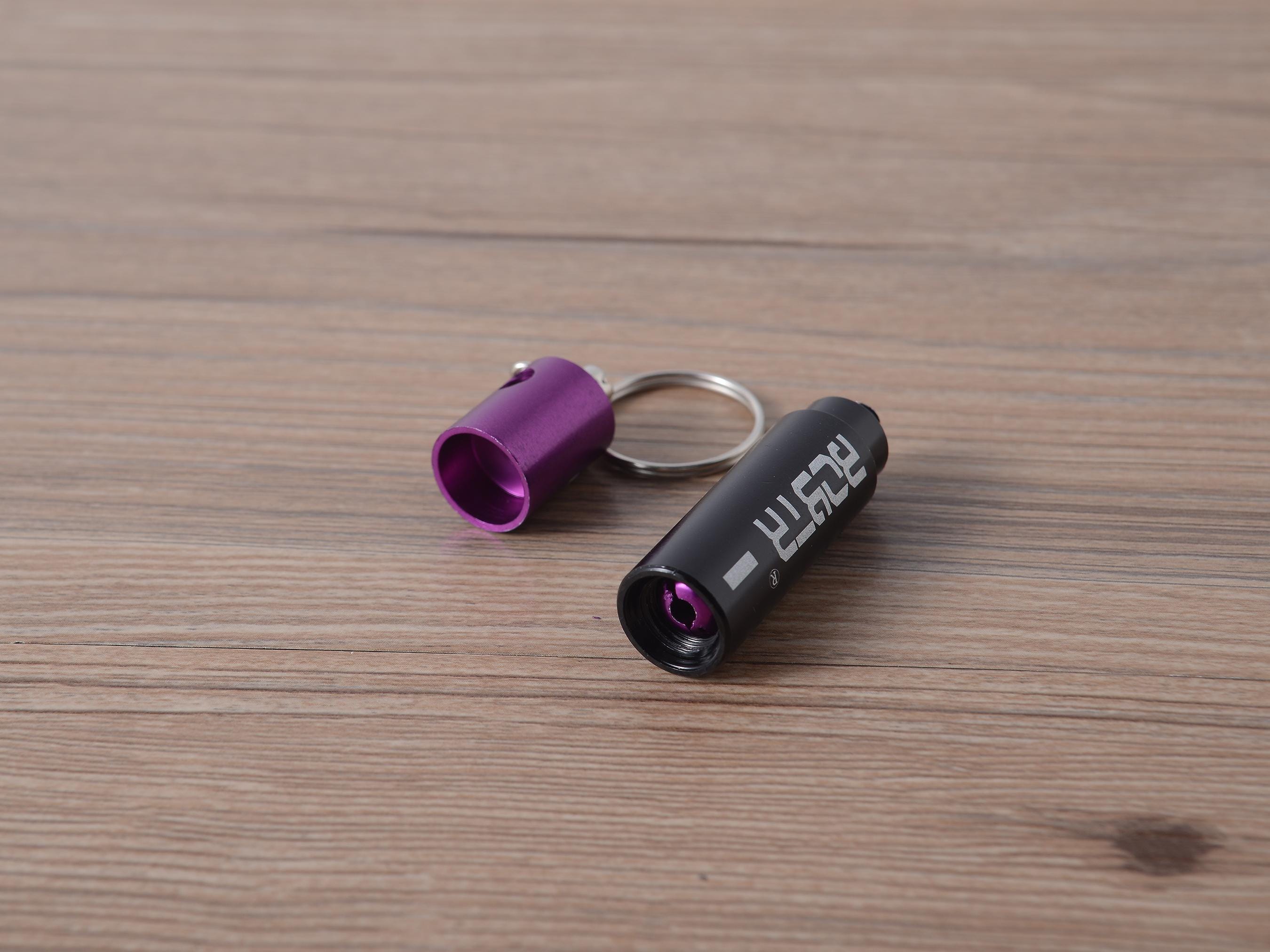 Mini Metal Smoking Pipe Keychain - Aluminum Tobacco Smoking Pipe With ...