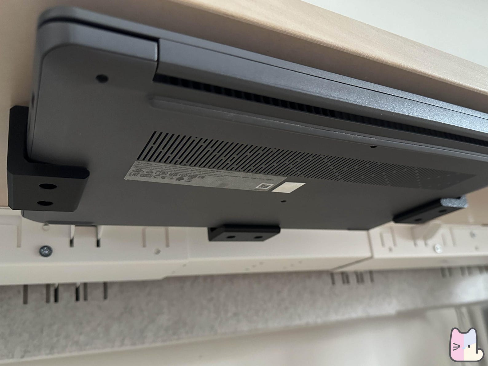 Universal Laptop Under Desk Holder Mount Mount for Desk for Macbooks ...