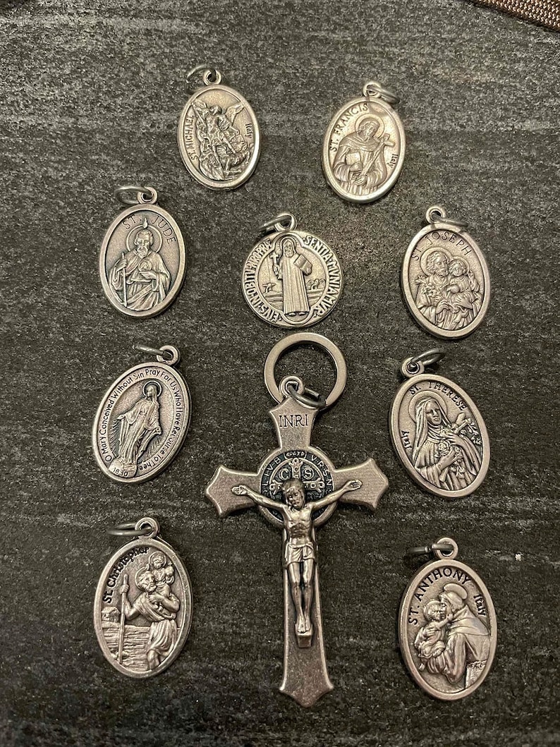 Crucifix With Saint Medals Paracord Necklace Catholic Sacramental St ...