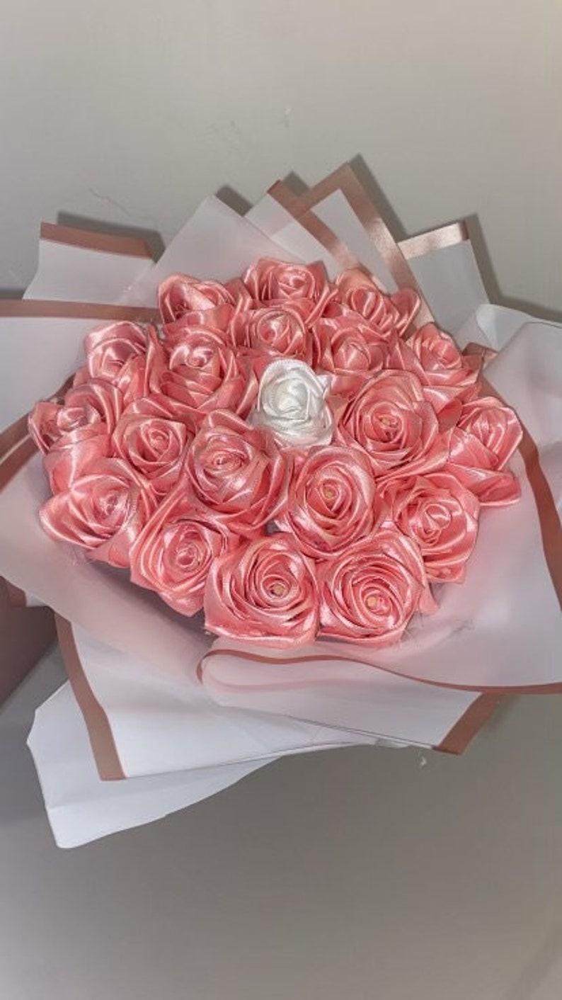 Ribbon Roses/ Eternal Flowers /ramos Buchones - Etsy