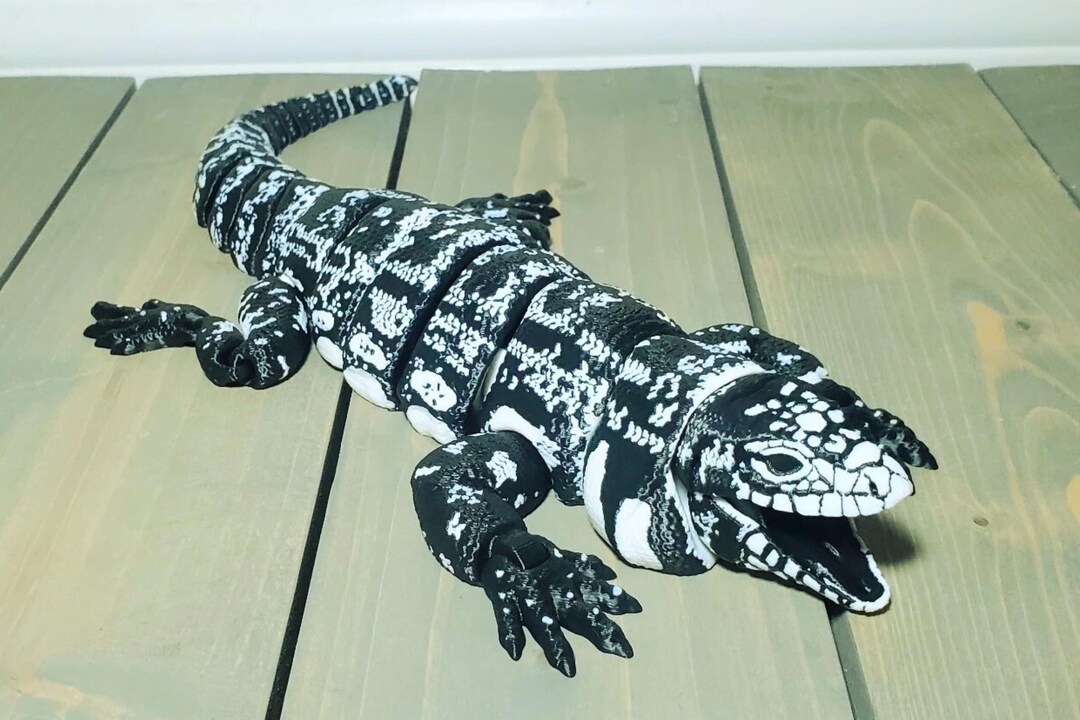 3D Printed Tegu Lizard Model – Articulated, Movable Mouth, Flexible ...