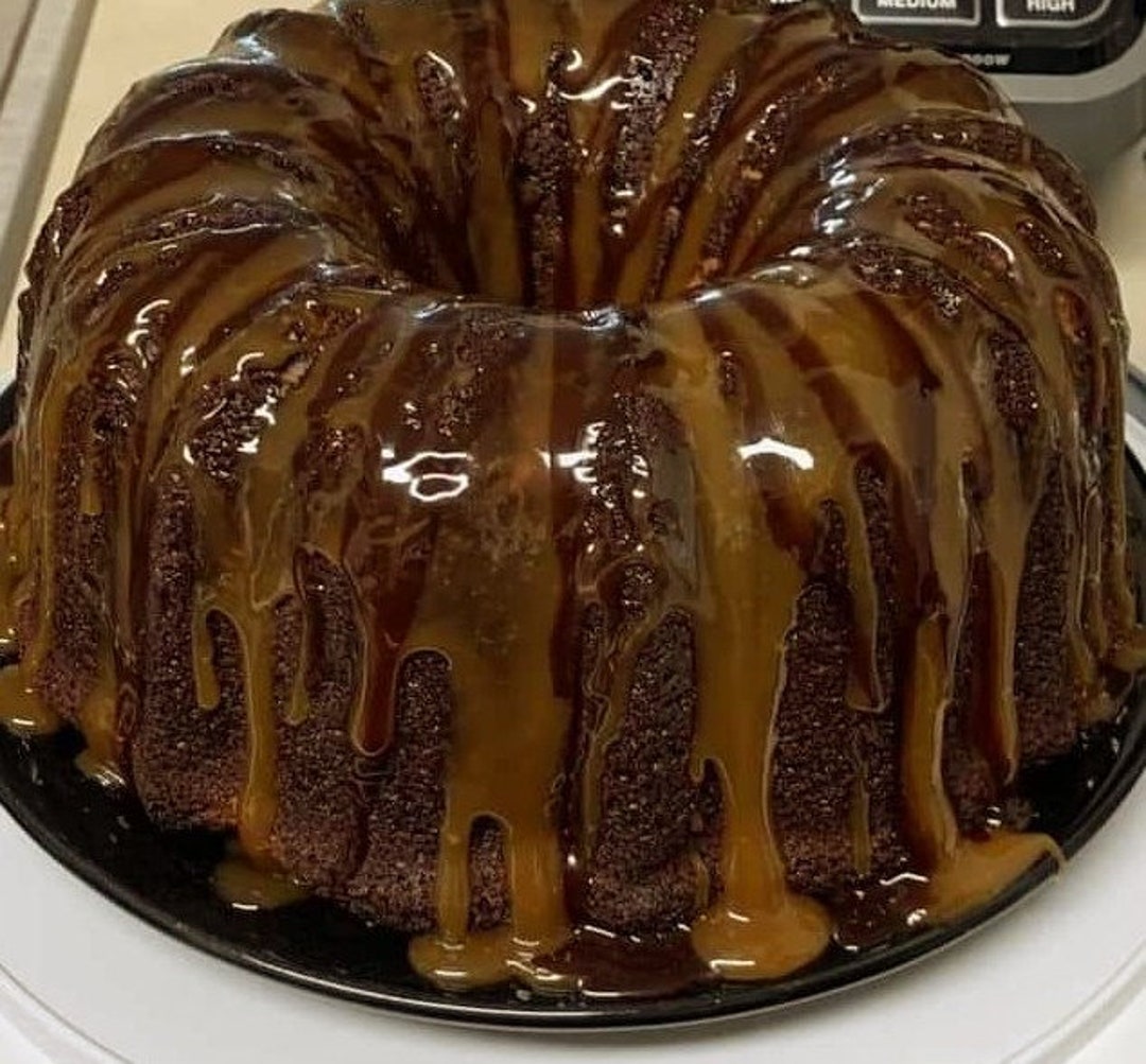 Aunt Ruby's Caramel Chocolate Cake - Etsy