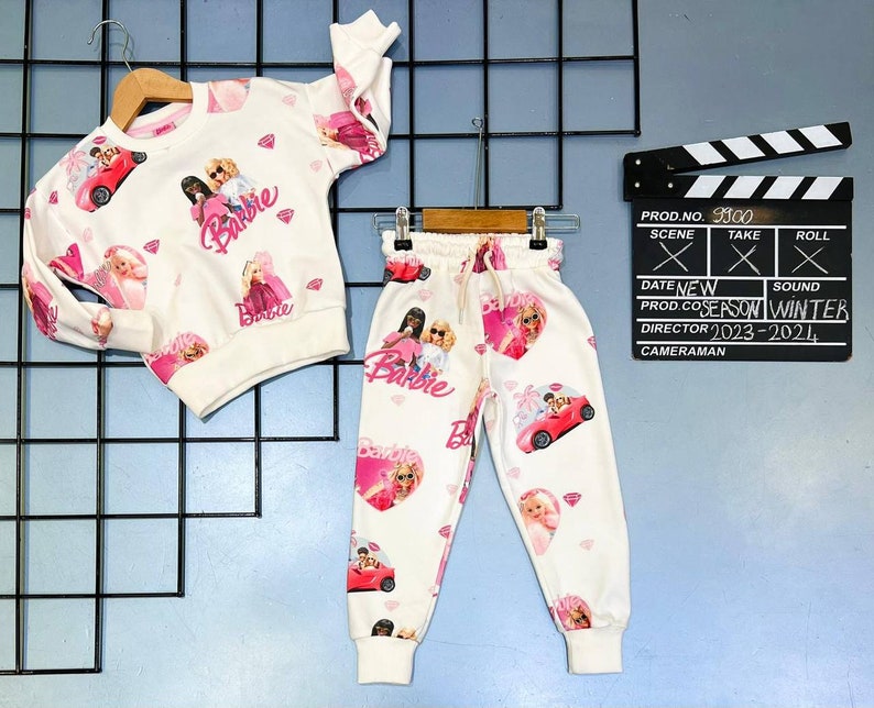 Barbie Dreams: Stylish Kids Fashion Sweatsuit for Girls Trendy Kids ...