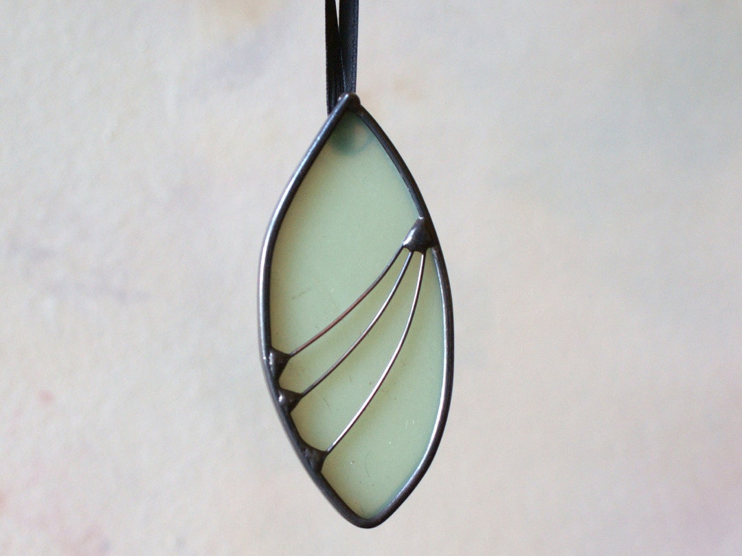 Green Chrysalis Charm, Stained Glass Suncatcher Car Charm, Stain Glass ...